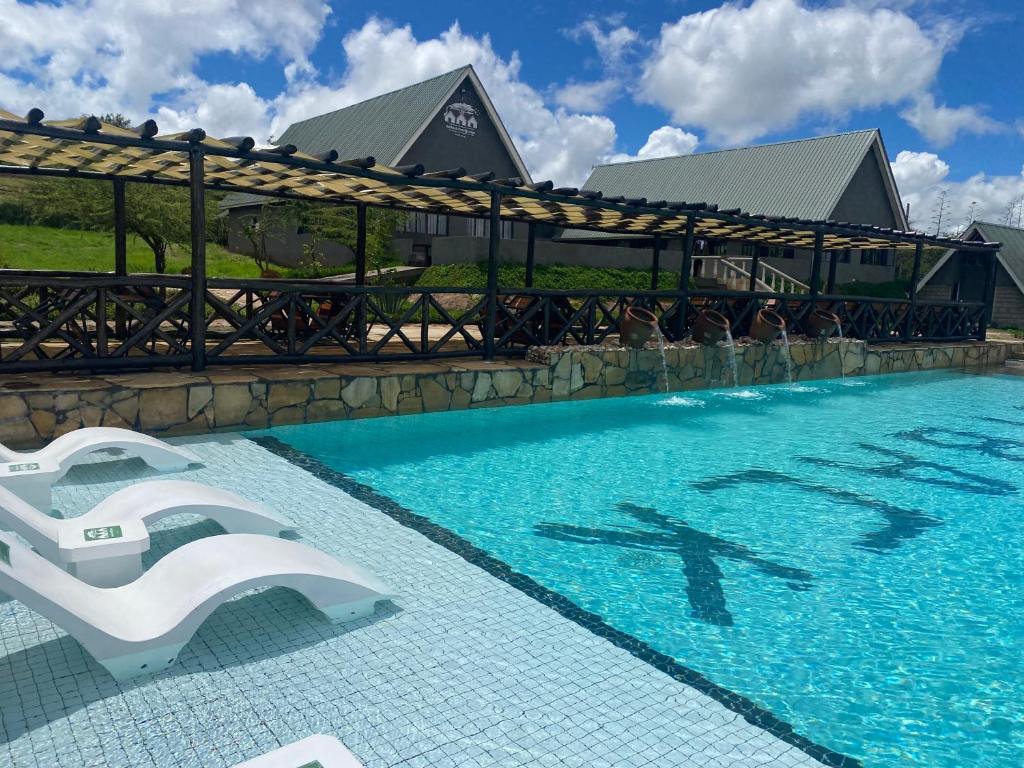 Book Your Safari Adventure - Luxury Accommodations - Outback Kenya Lodge